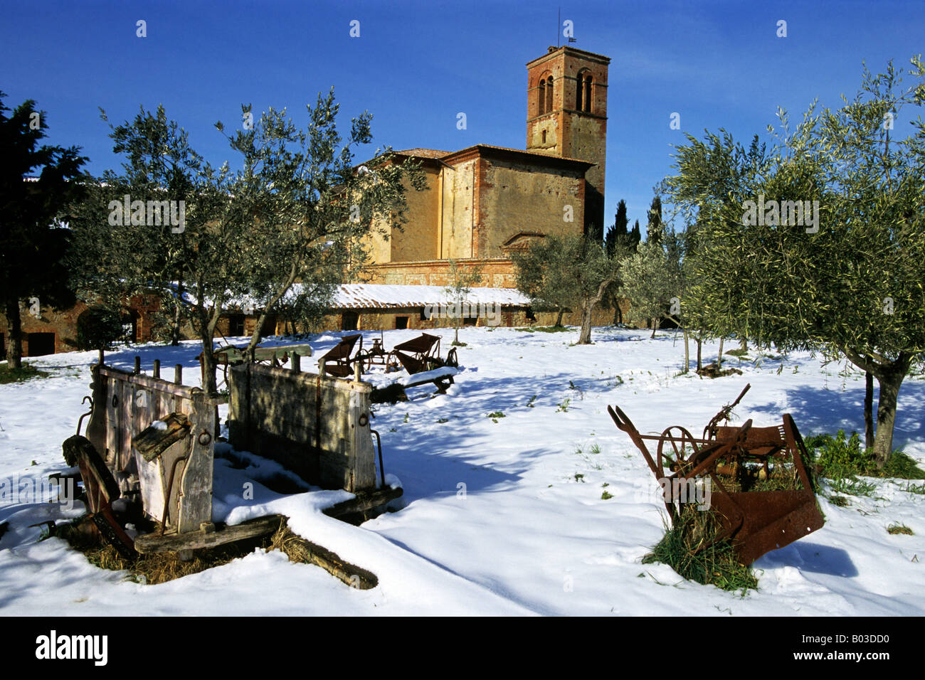 Saint anna camprena hi-res stock photography and images - Alamy