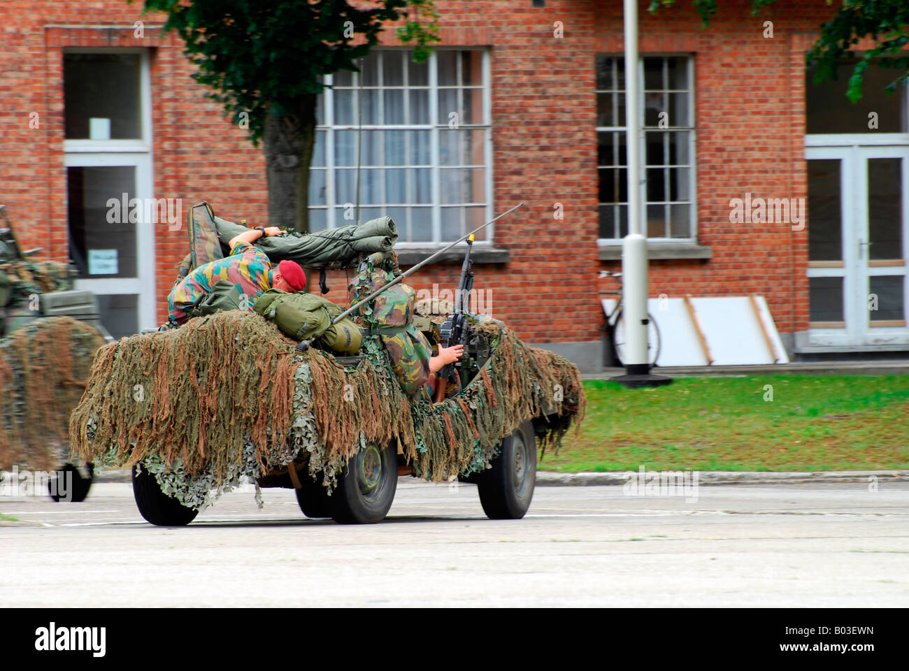 A recce or scout team of the Belgian Army during a training session ...