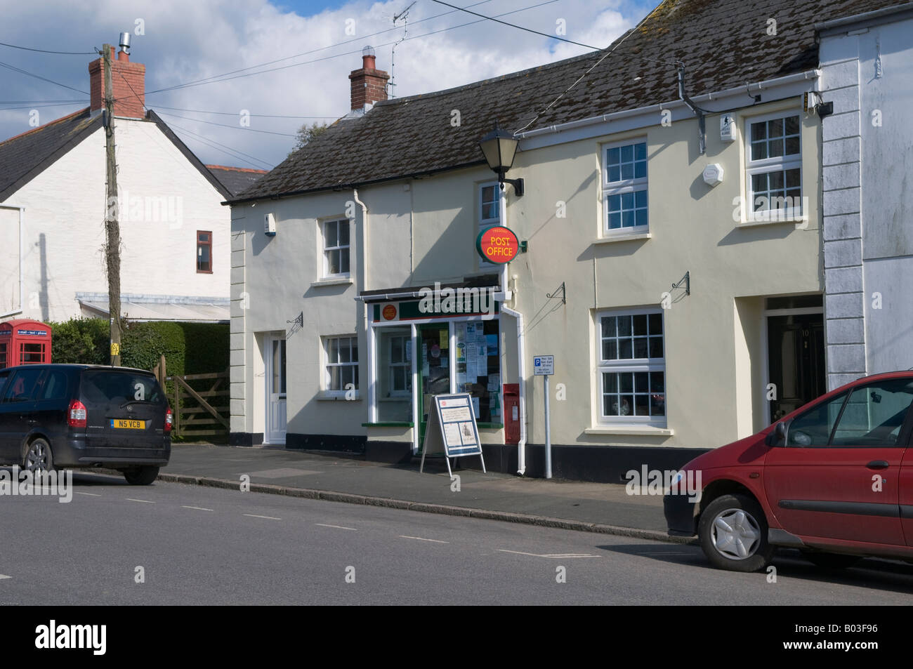 Tregony hi-res stock photography and images - Alamy