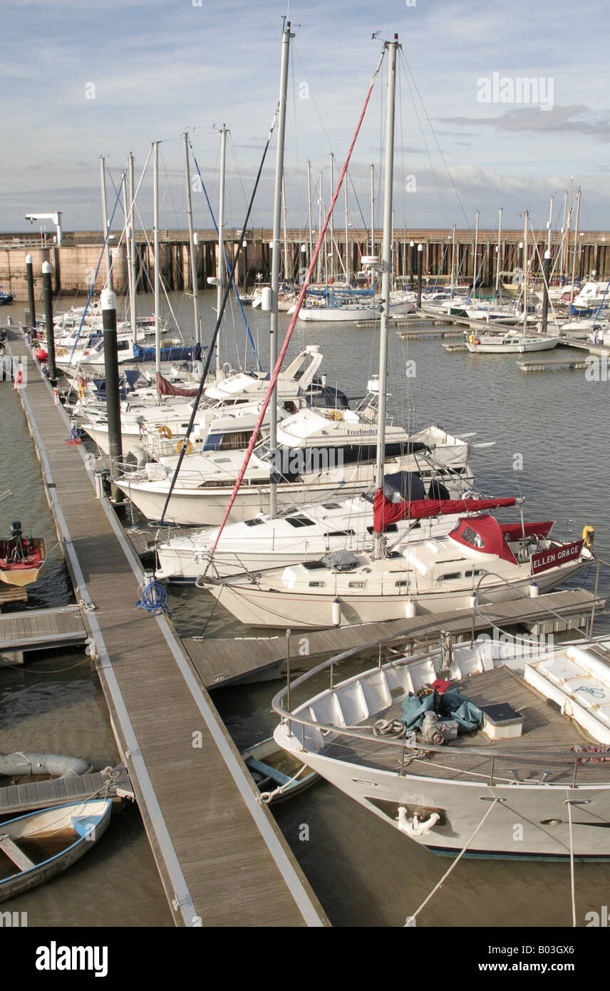 Pontoon section hi-res stock photography and images - Alamy