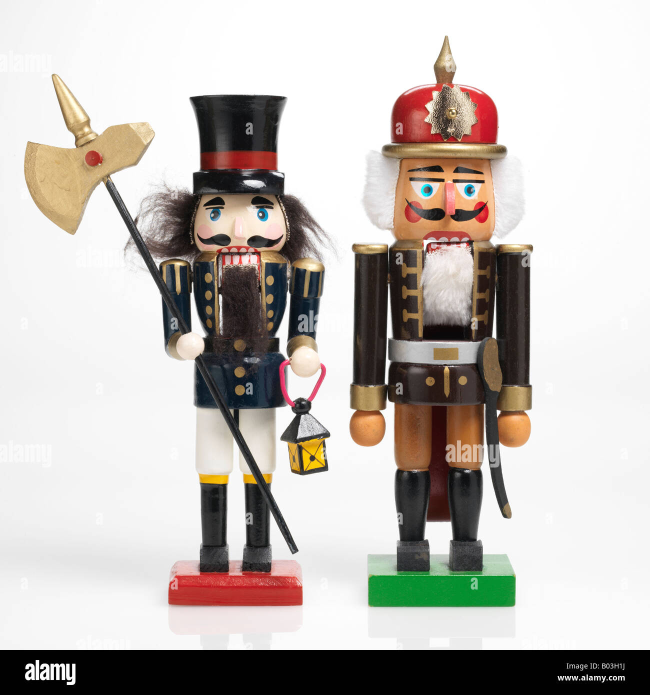 White nutcracker soldiers hi-res stock photography and images - Alamy
