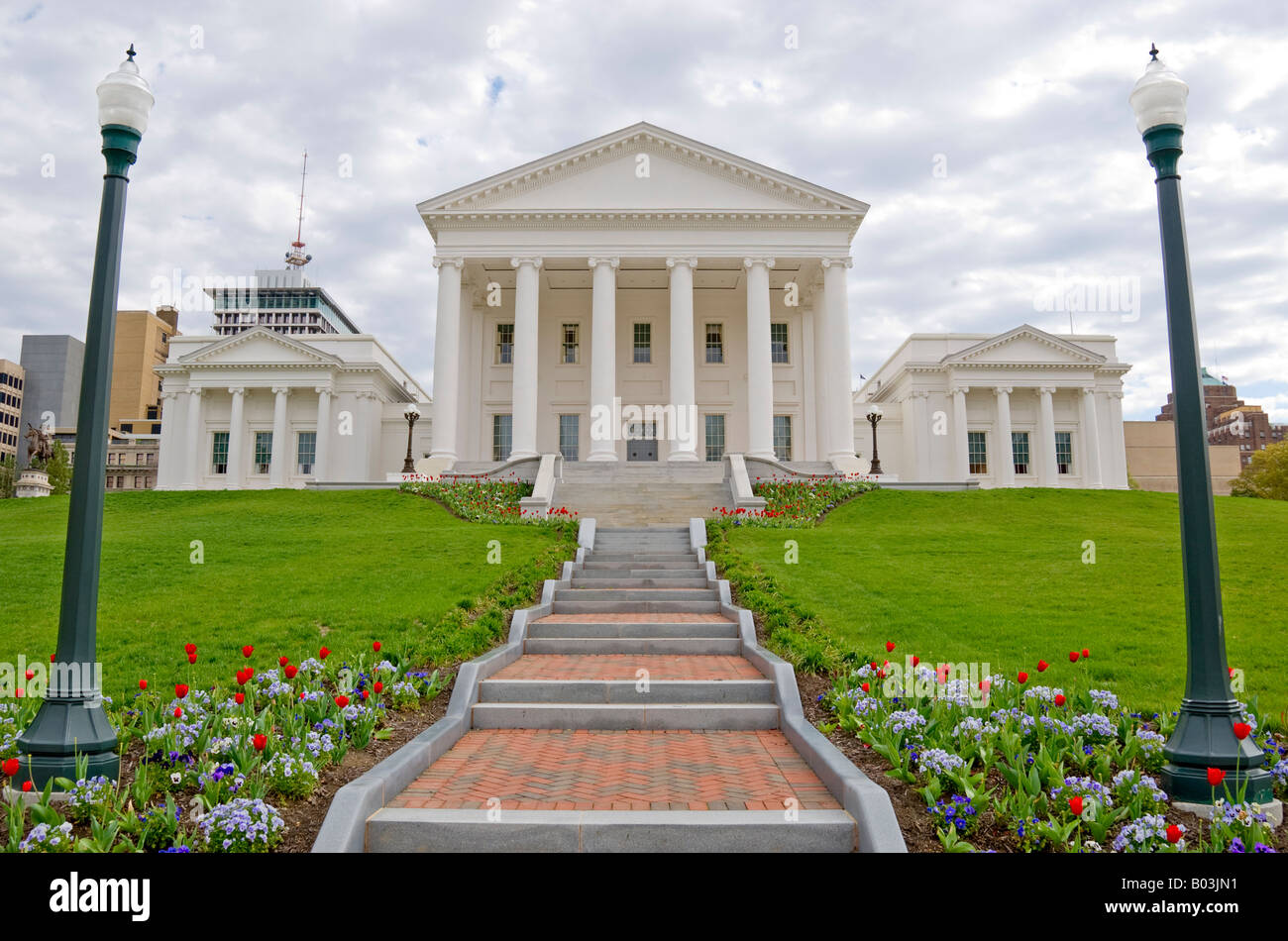 RICHMOND, Virginia, United States — The Virginia State Capitol, an ...