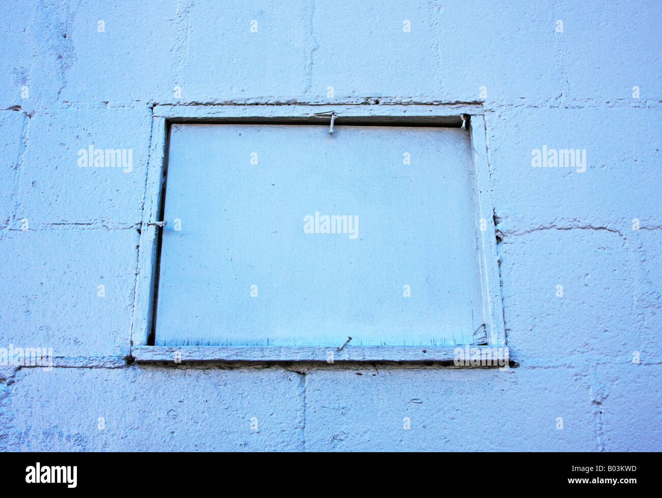 boarded up window Stock Photo - Alamy