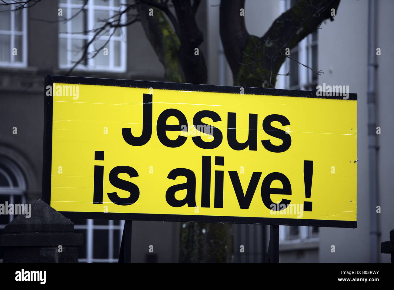 Jesus alive hi-res stock photography and images - Alamy