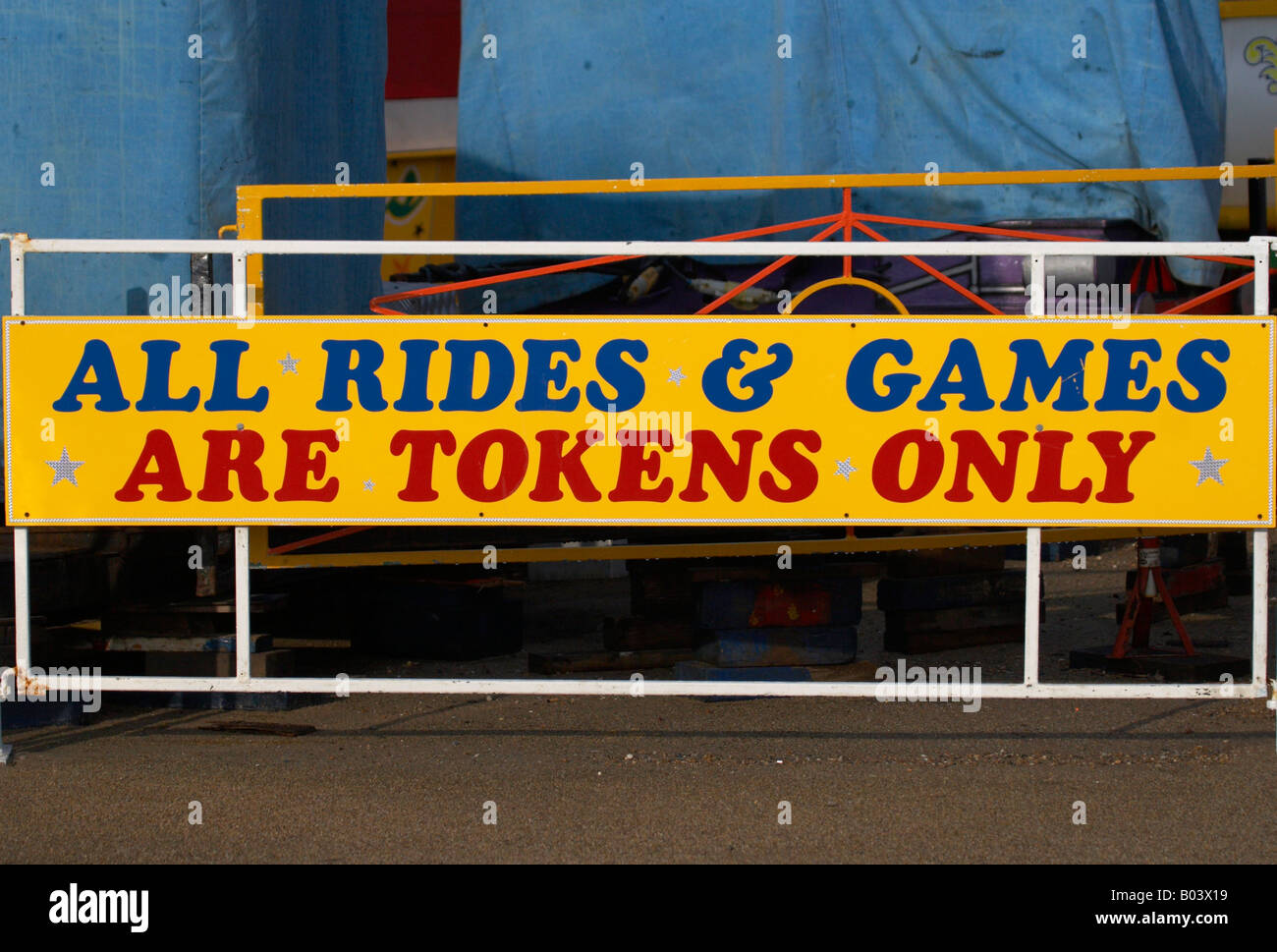 Games and rides hi-res stock photography and images - Alamy