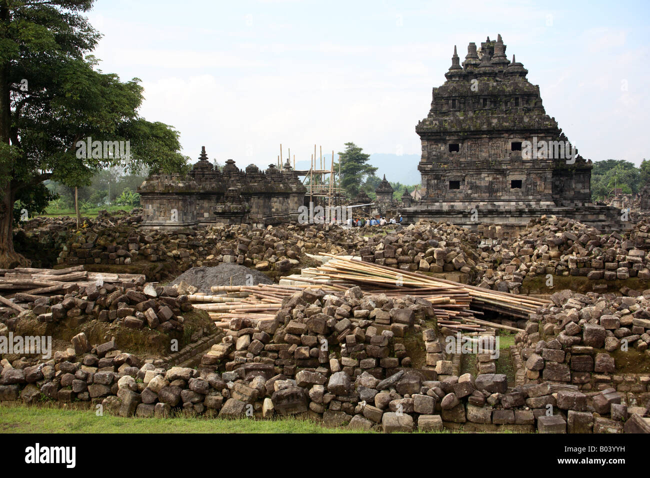 Earthquake repairs Prambanan Indonesia Stock Photo - Alamy