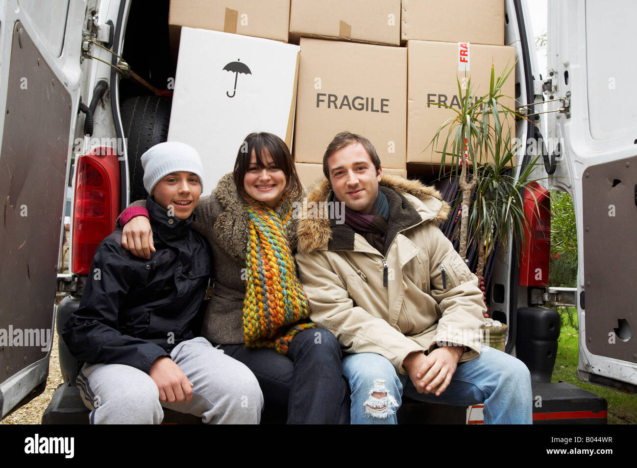White van side door open hi-res stock photography and images - Alamy