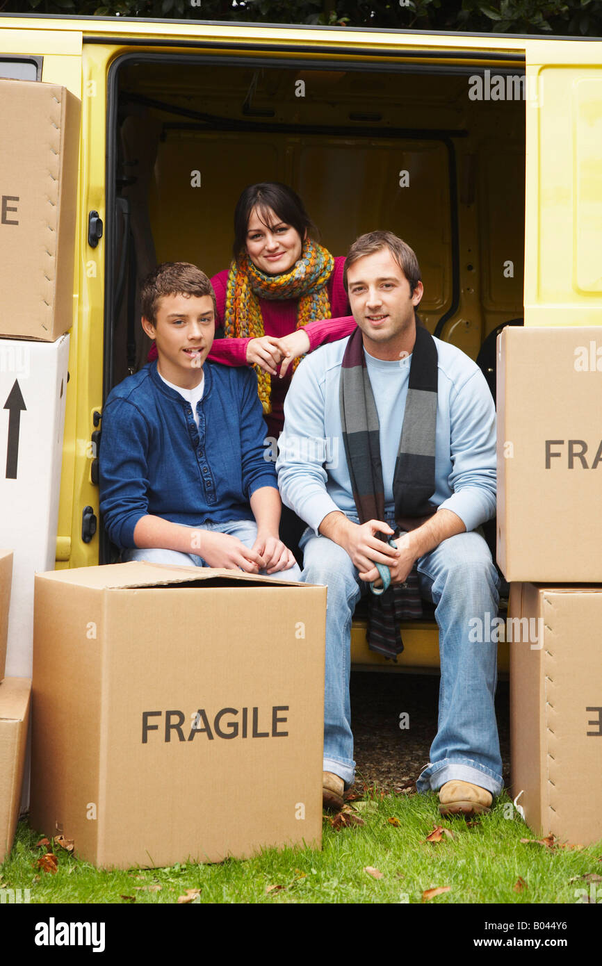 Teenager blonde sitting box hi-res stock photography and images - Alamy