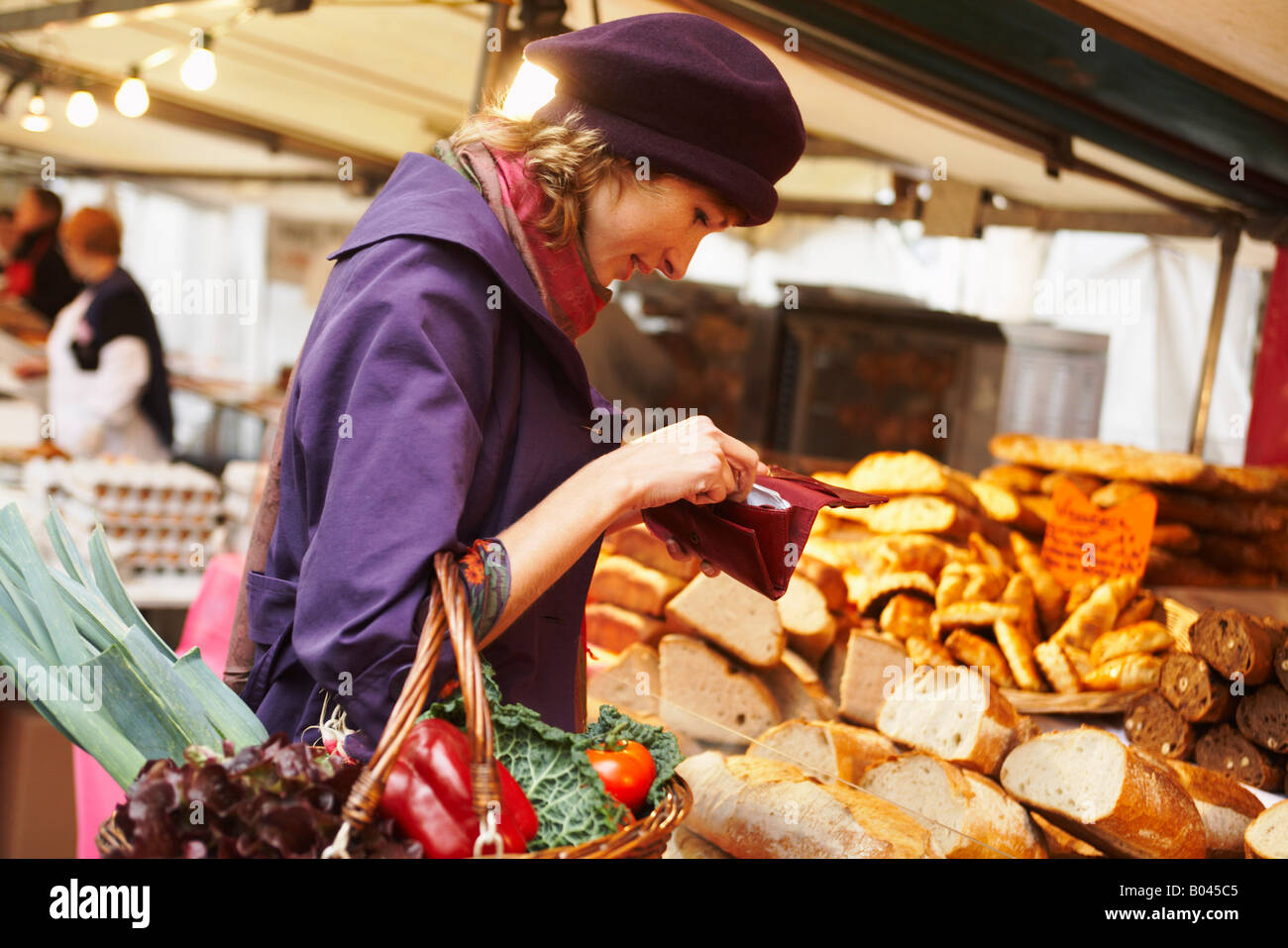 French Patisserie Basket High Resolution Stock Photography and Images ...