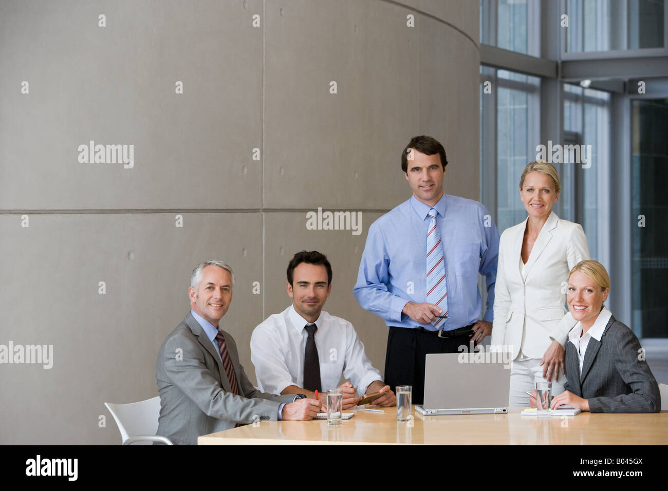 Five colleagues in a meeting Stock Photo - Alamy