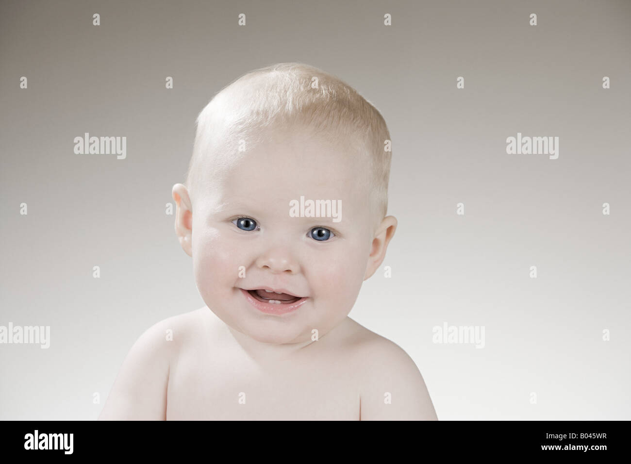 Ne baby boy hi-res stock photography and images - Alamy