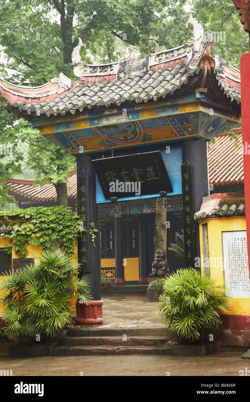 Temple in Fengdu, Chongqing, China Stock Photo - Alamy