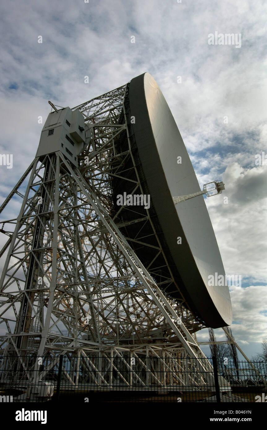 Jodrell Bank Radio Telescope Dish Stock Photo - Alamy