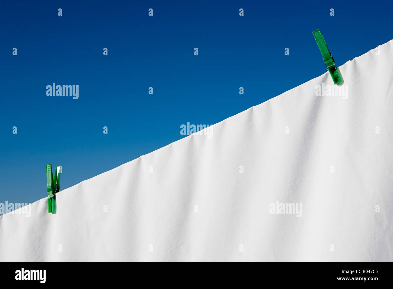 Drying sheet hi-res stock photography and images - Alamy