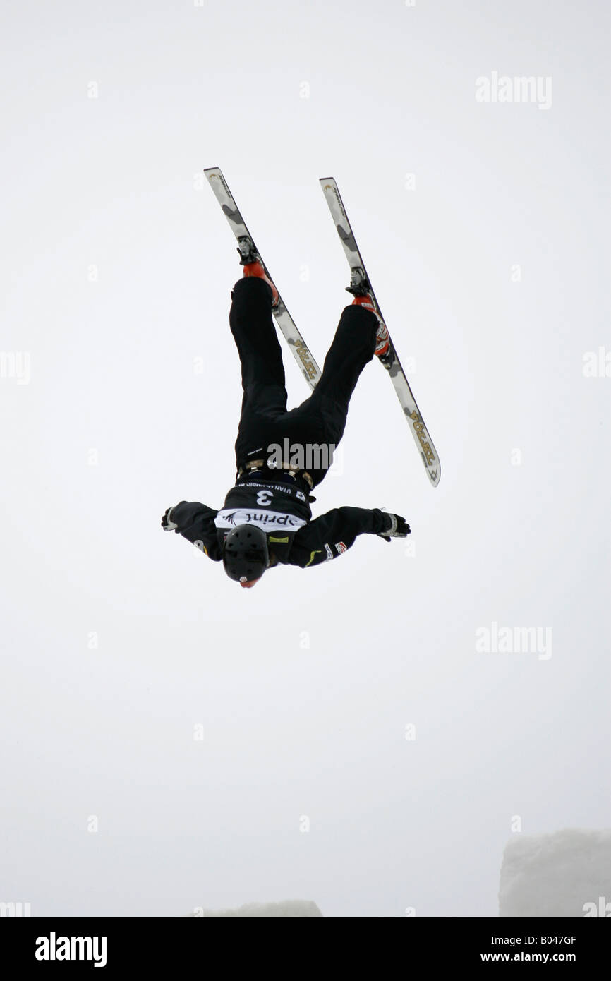 Mid air flip hi-res stock photography and images - Alamy