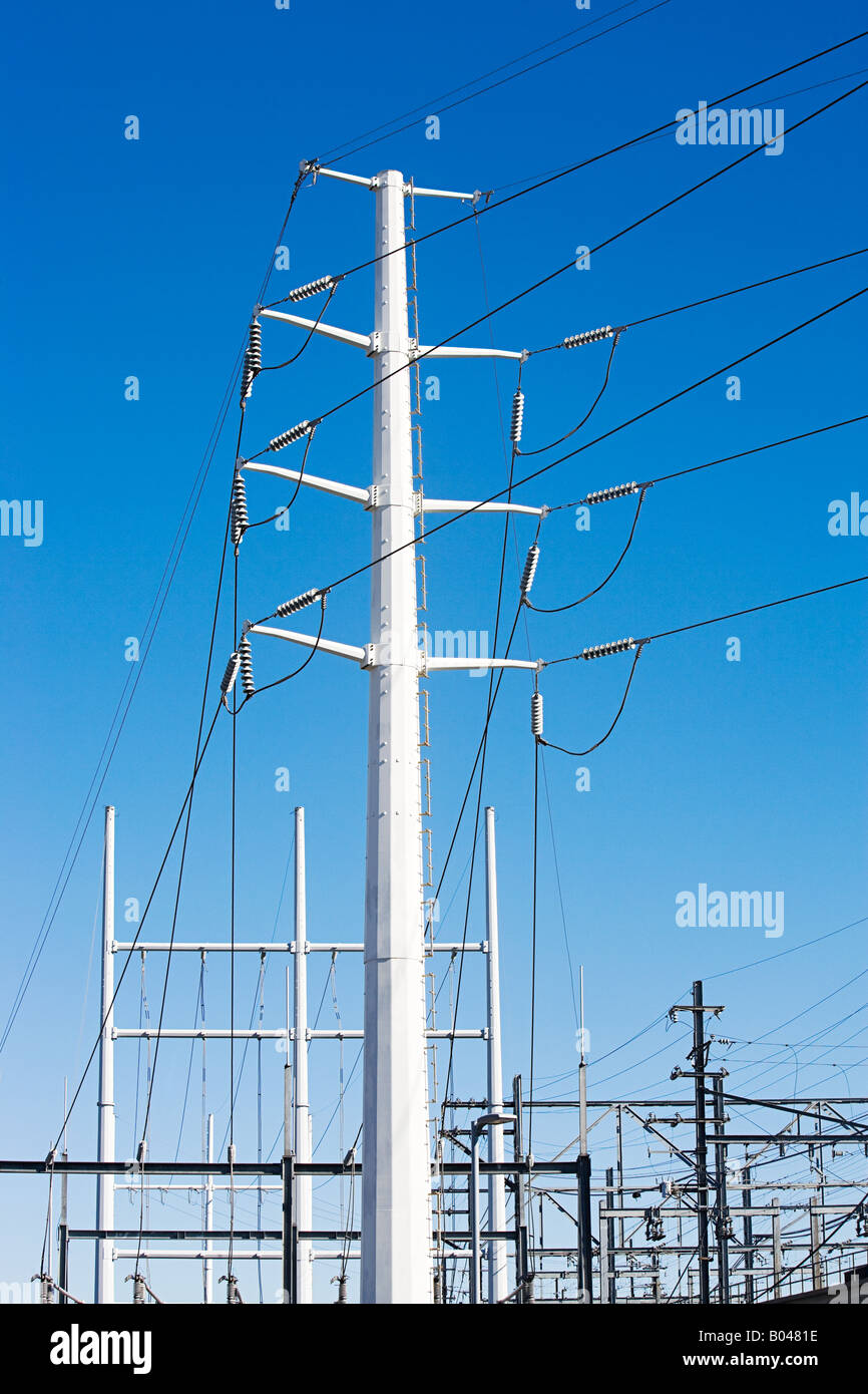 Electrical tower hi-res stock photography and images - Alamy