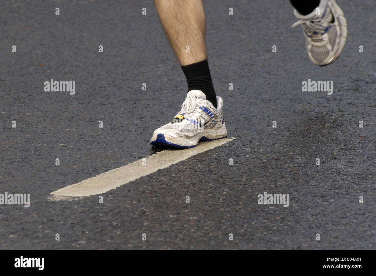 close up of man running Stock Photo - Alamy