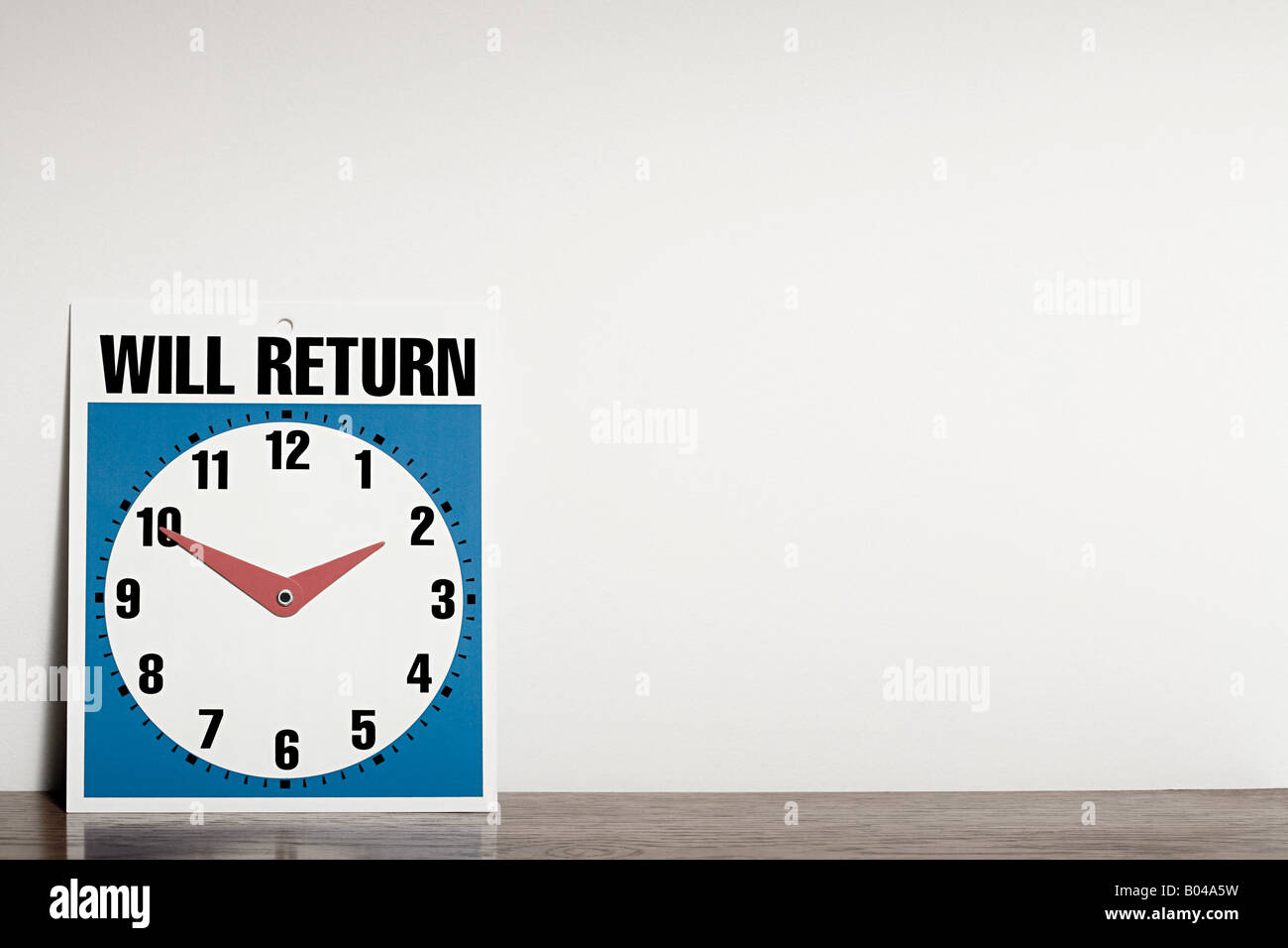 Clock sign Stock Photo: 17306181 - Alamy