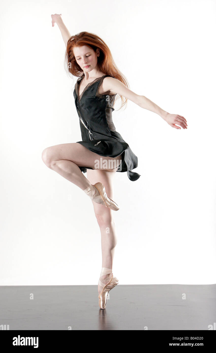 Young beautiful professional ballerina Stock Photo - Alamy