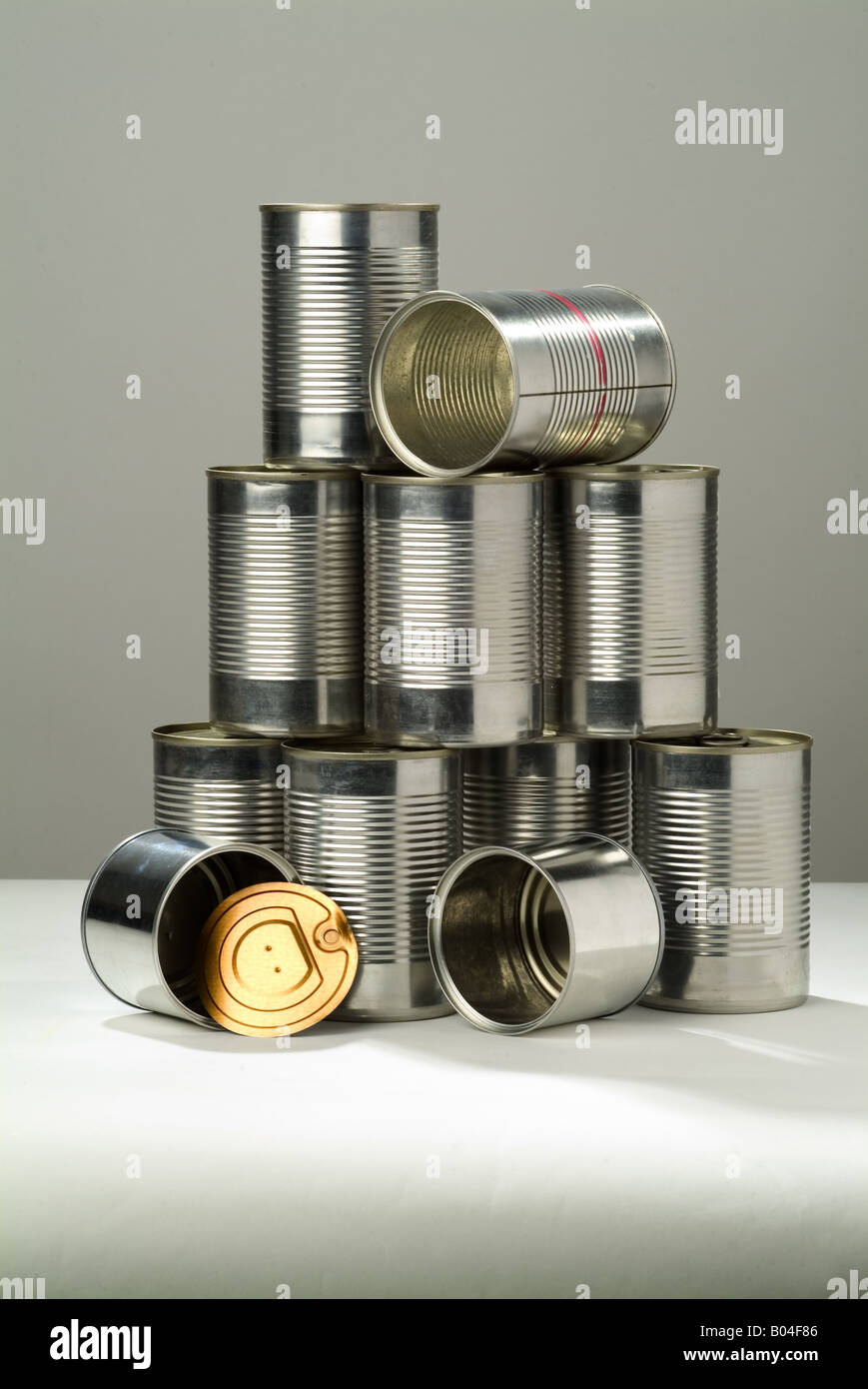 Tin or can hi-res stock photography and images - Alamy