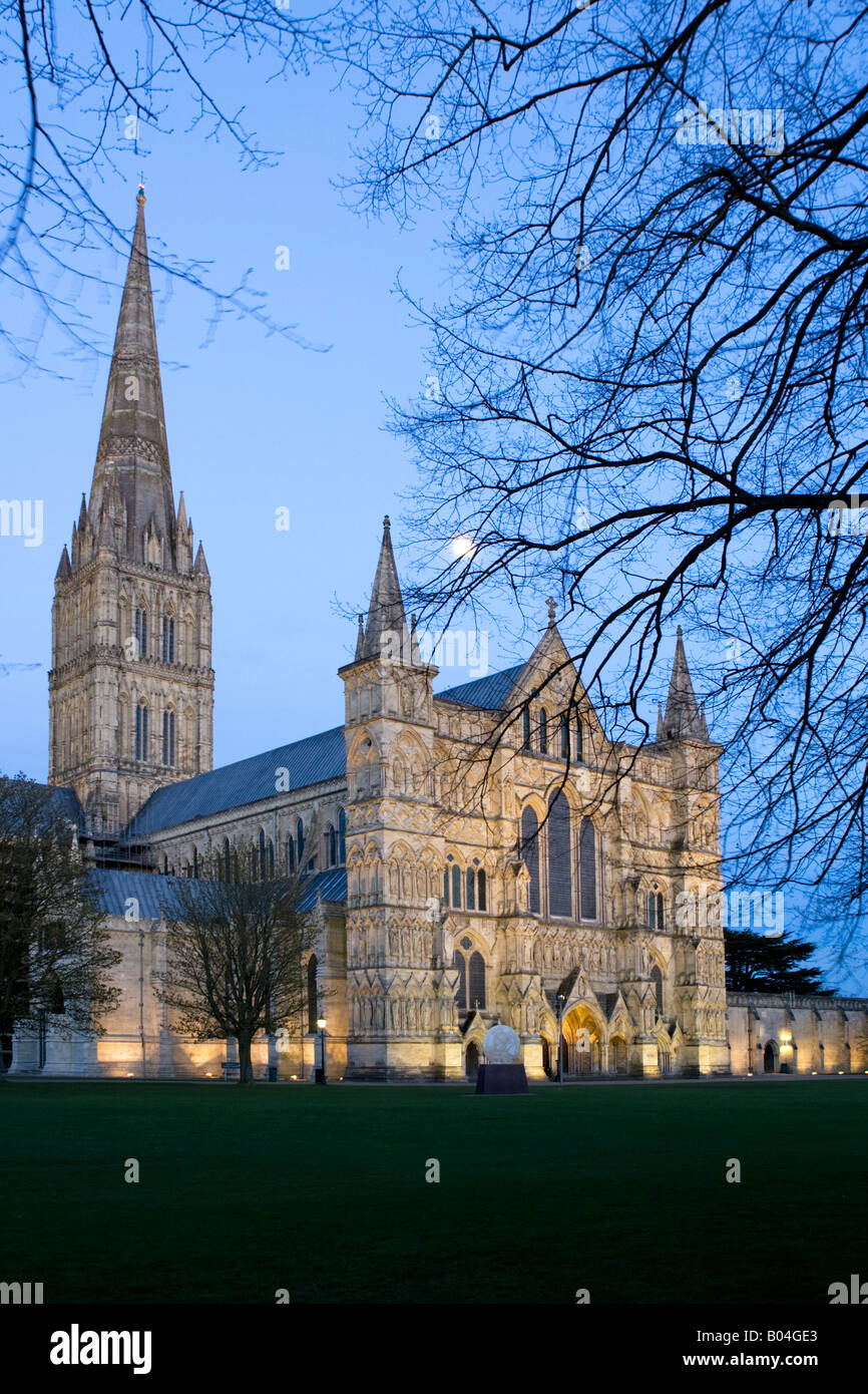 Salisbury Cathedral Wiltshire England UK Stock Photo - Alamy