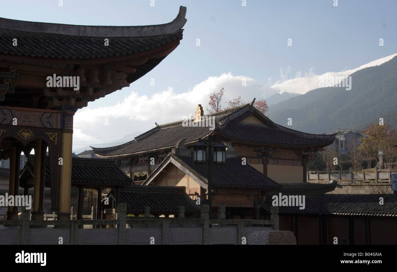 Feature roof design of ancient buildings in the city of the Li Kingdom ...