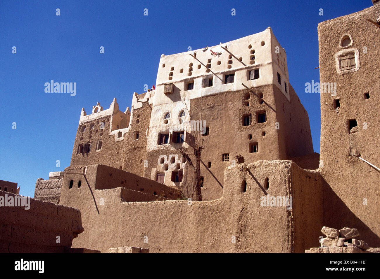 Sada Yemen Mud Houses Oasis Town On Edge Of Empty Quarter Stock Photo ...