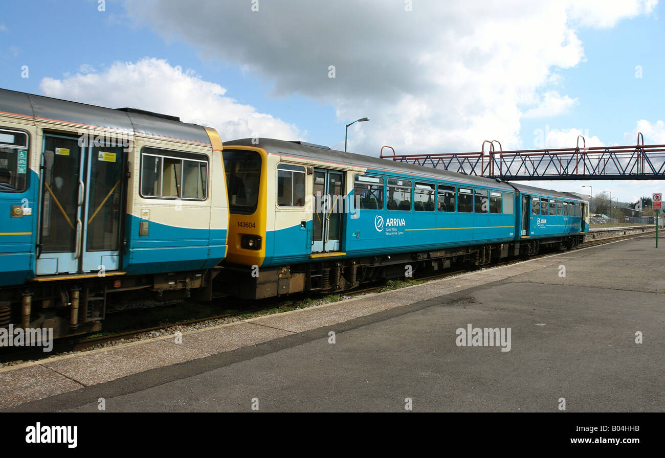 Caerphilly railway station hi-res stock photography and images - Alamy