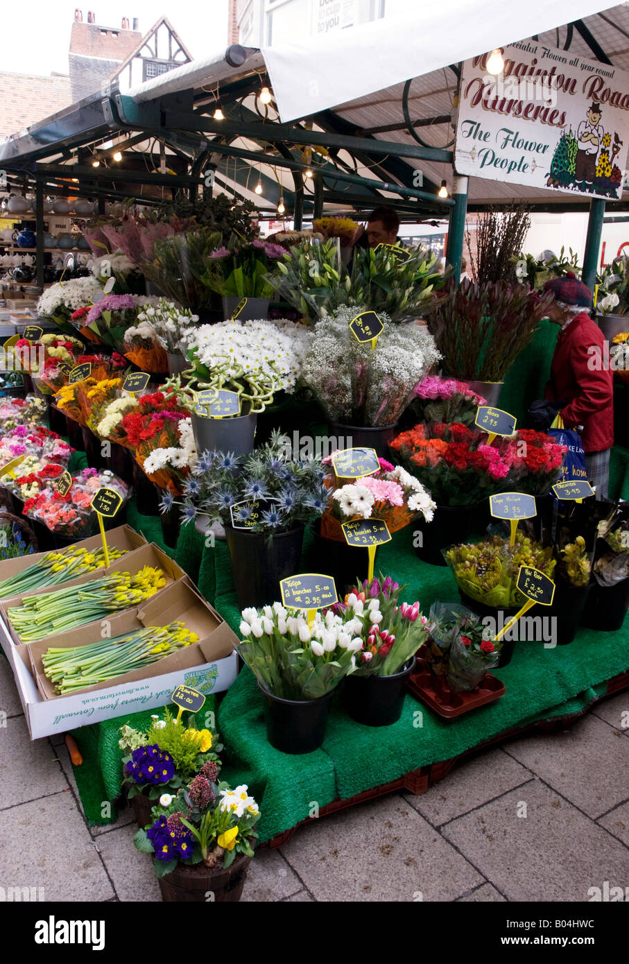 Flower stall display hi-res stock photography and images - Alamy