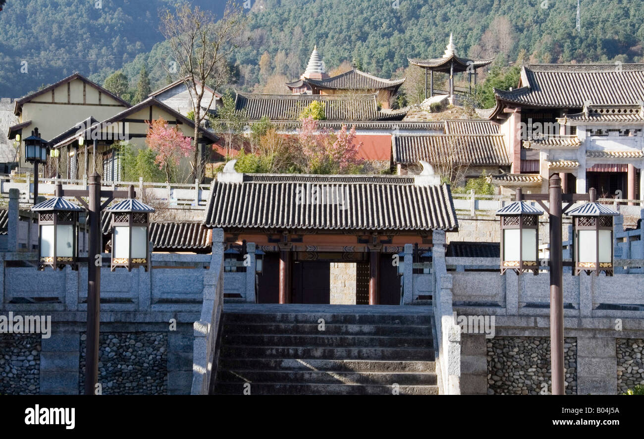 View of the ancient buildings in the city of the Li Kingdom, Dali ...
