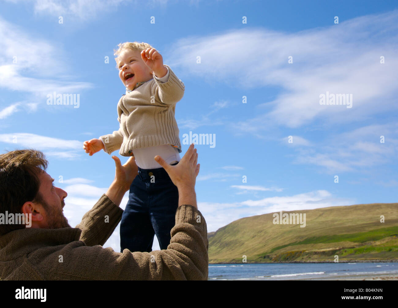 Father sons catch hi-res stock photography and images - Alamy