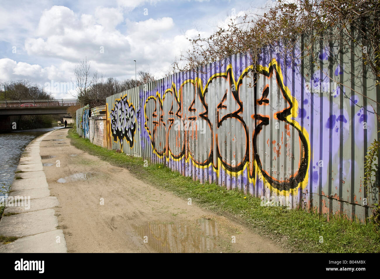 Graffiti by a canal in Leeds Stock Photo - Alamy