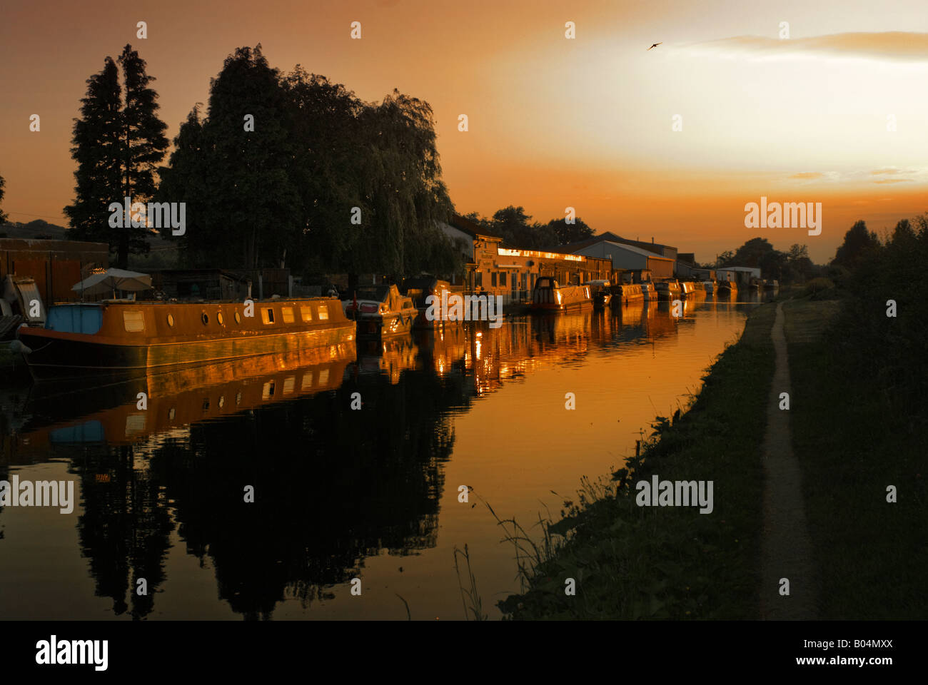 Bridgewater canal trail hi-res stock photography and images - Alamy