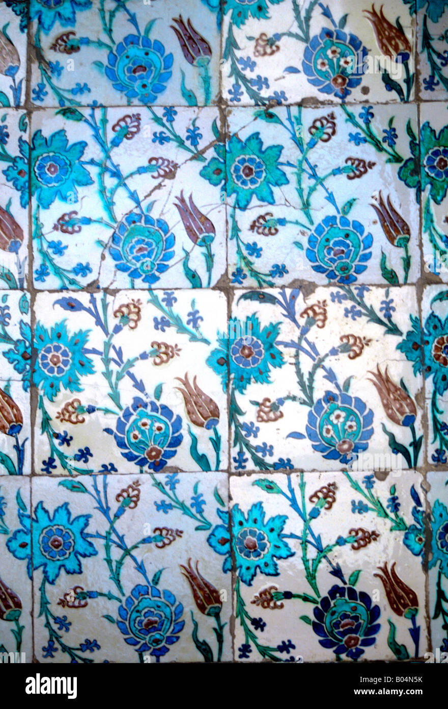 Istanbul Turkey Topkapi Palace Iznik Tiles With Cobalt Blue Design Stock Photo - Alamy