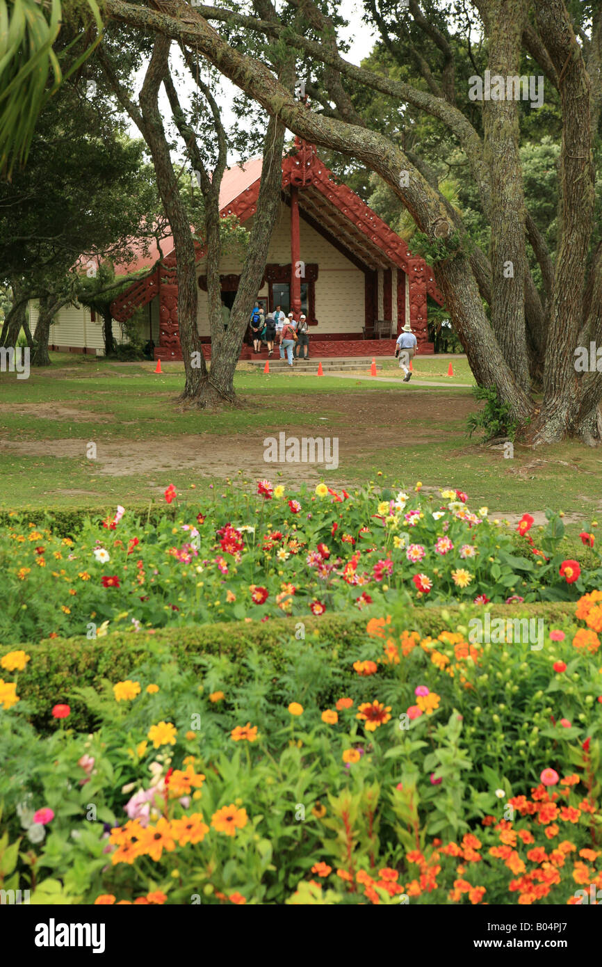 Historic maori meeting house hi-res stock photography and images - Alamy