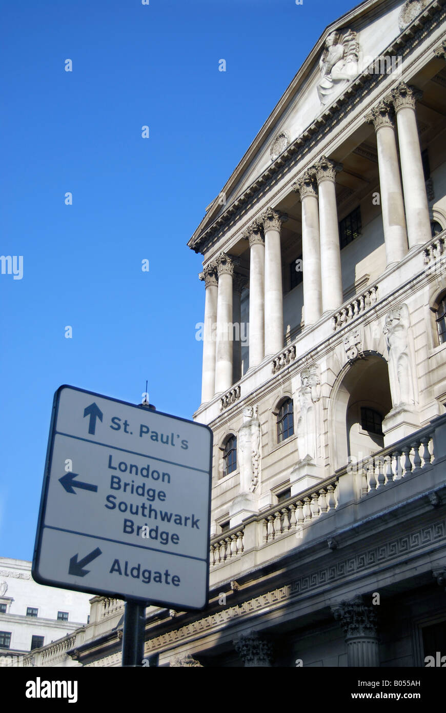 Bank of england dollar hi-res stock photography and images - Alamy