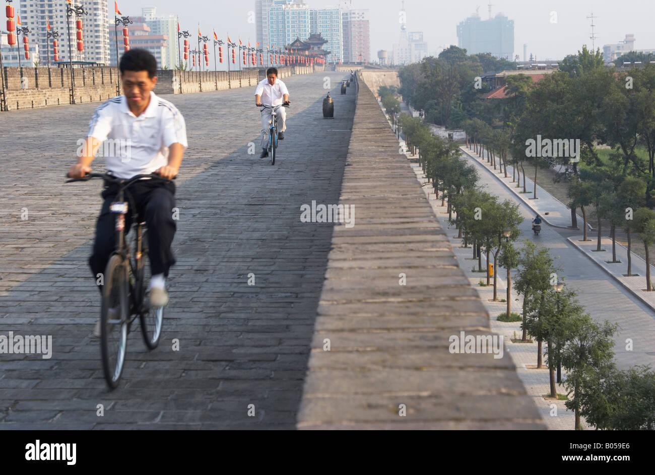 Xi'an city wall bicycle china hi-res stock photography and images - Alamy