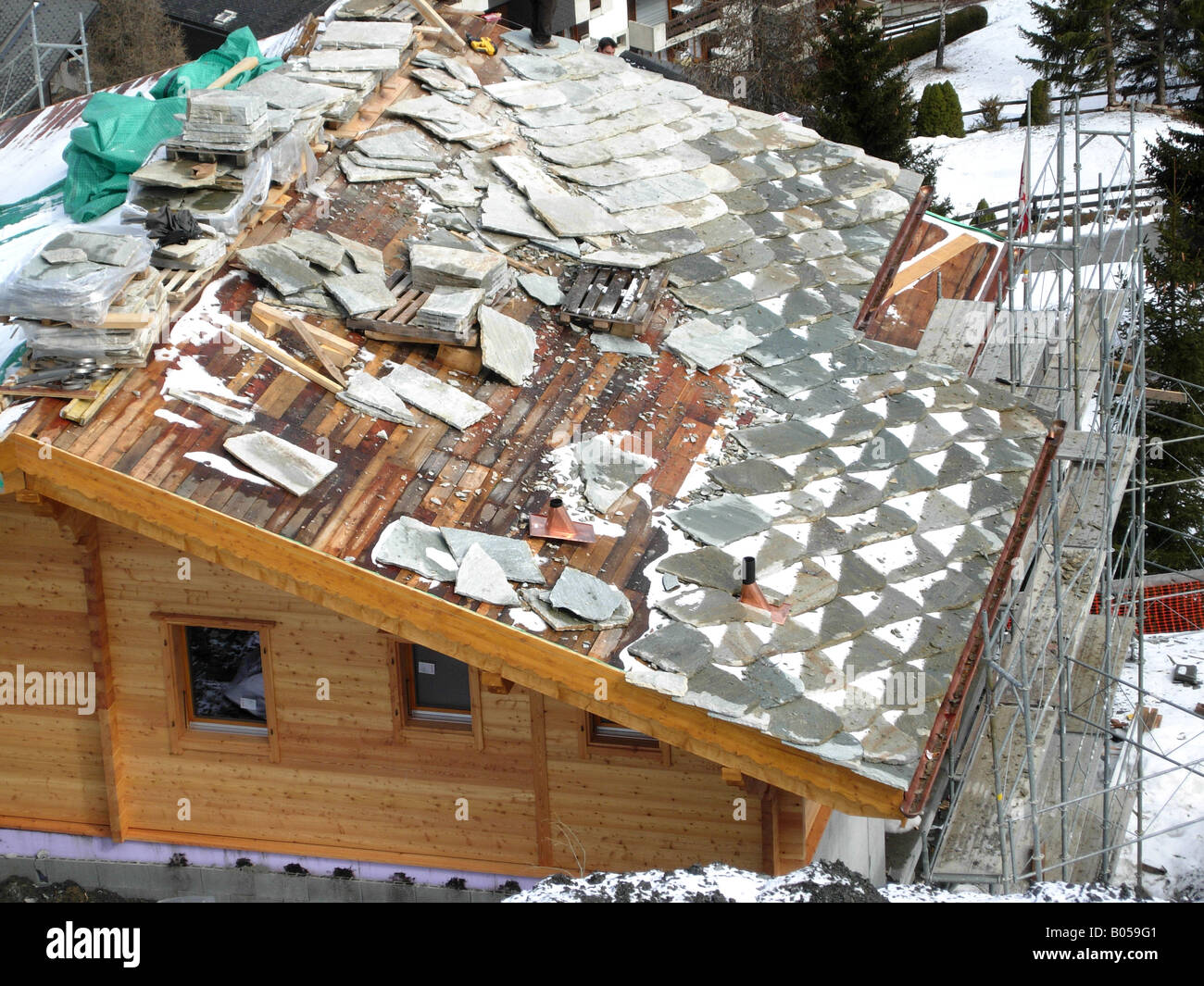 Swiss Chalet Construction High Resolution Stock Photography and Images ...