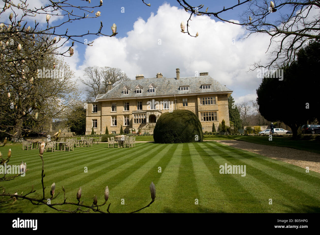 Manor hotel hi-res stock photography and images - Alamy