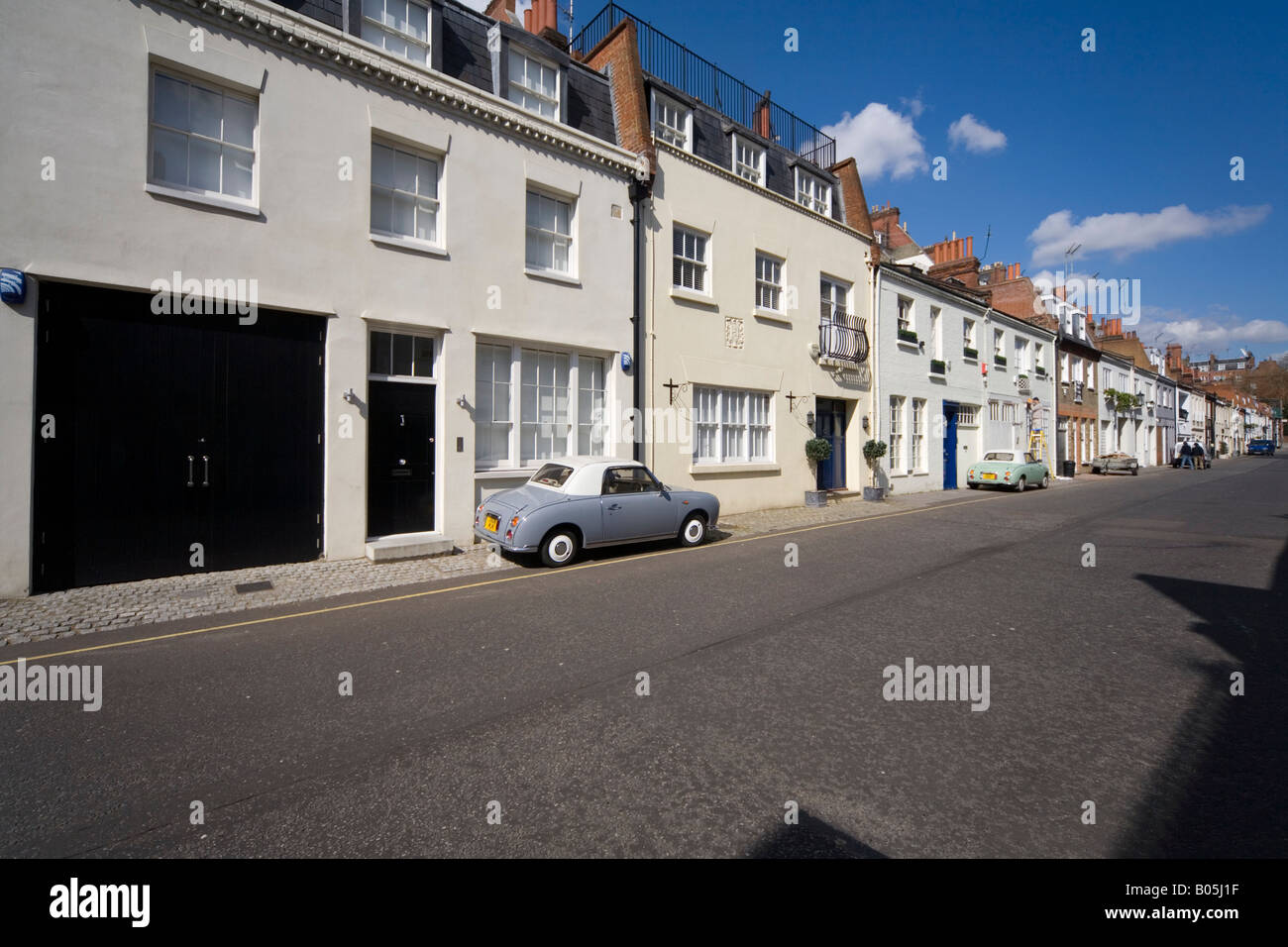 Pavilion road hi-res stock photography and images - Alamy