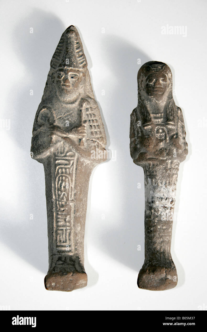 2 Egyptian figures Stock Photo - Alamy