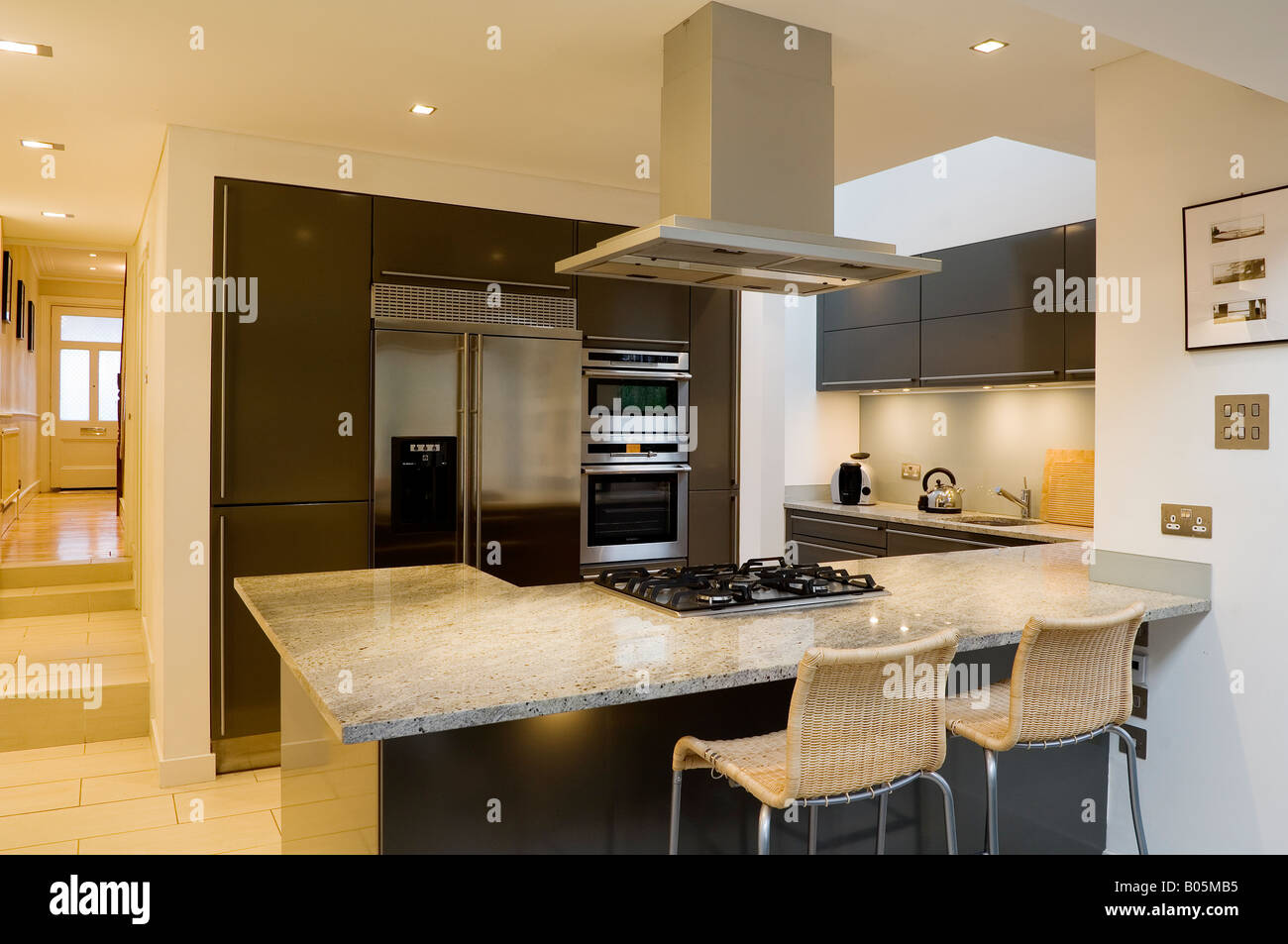 modern kitchen extension by 3S Architects Stock Photo - Alamy