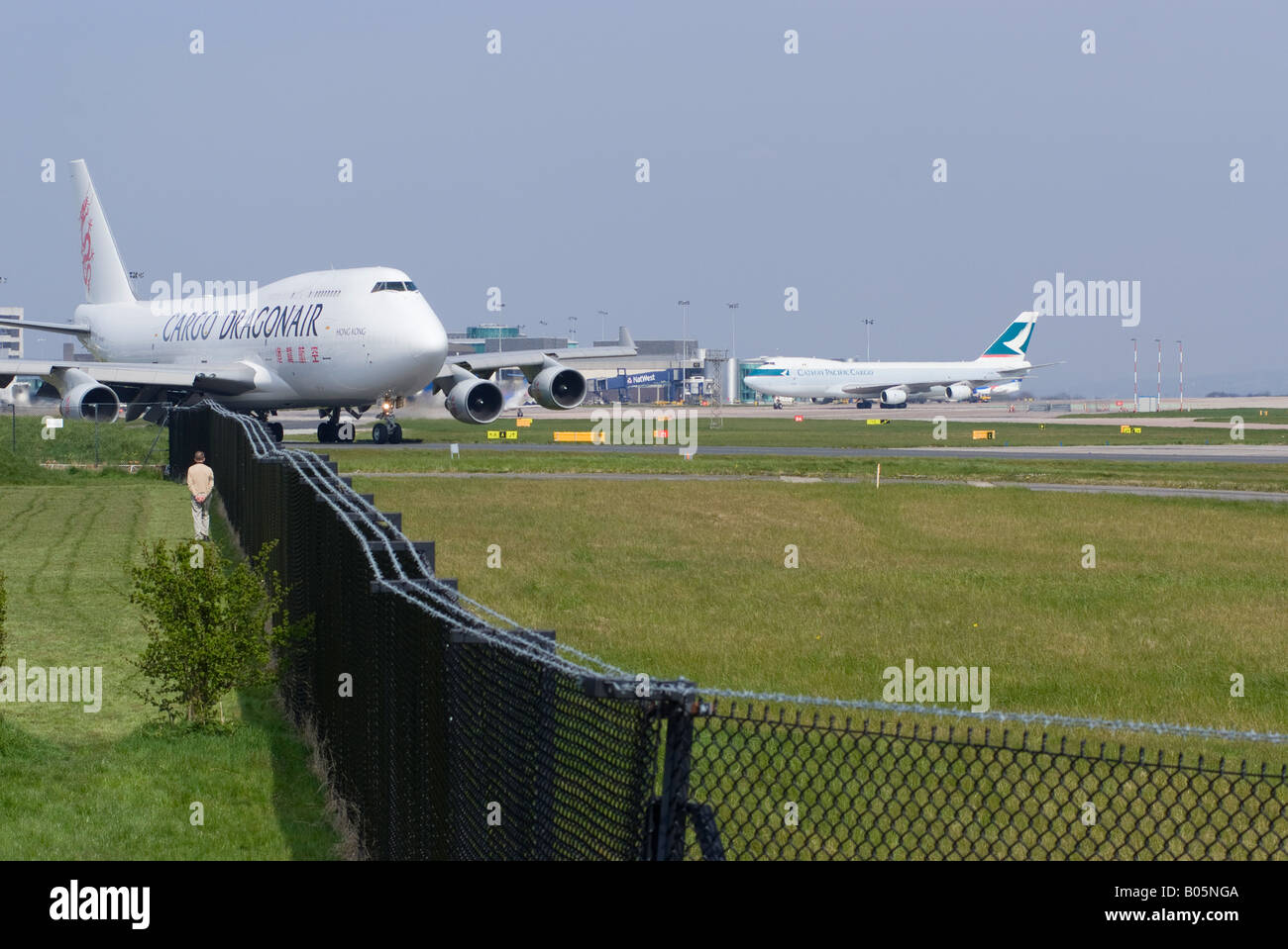 Dragonair Cargo Boeing 747-400BCF Taxiing for Take-off at Manchester ...