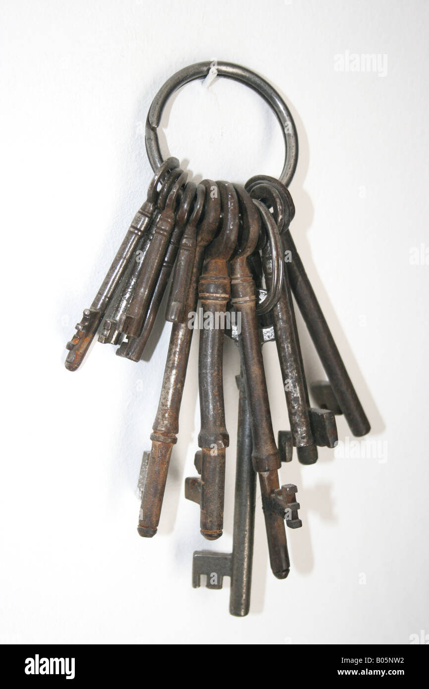 Vintage door keys hi-res stock photography and images - Alamy
