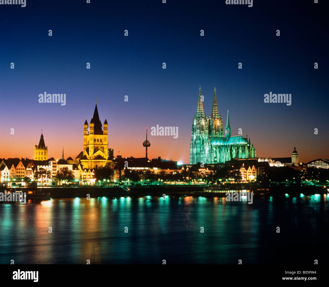 Cologne cathedral view hi-res stock photography and images - Alamy
