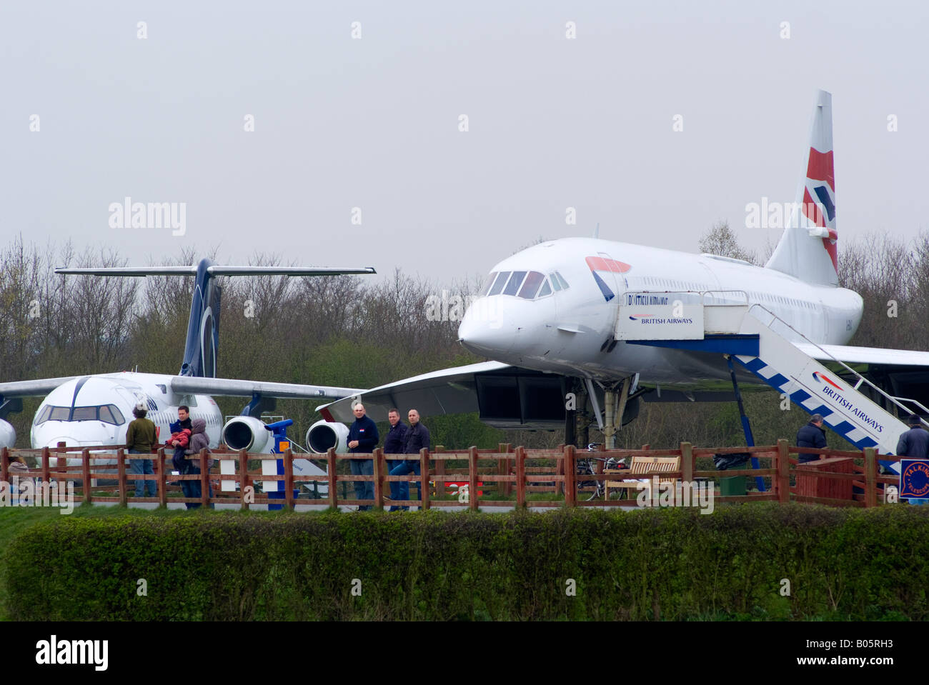 Concorde plane and cockpit hi-res stock photography and images - Alamy