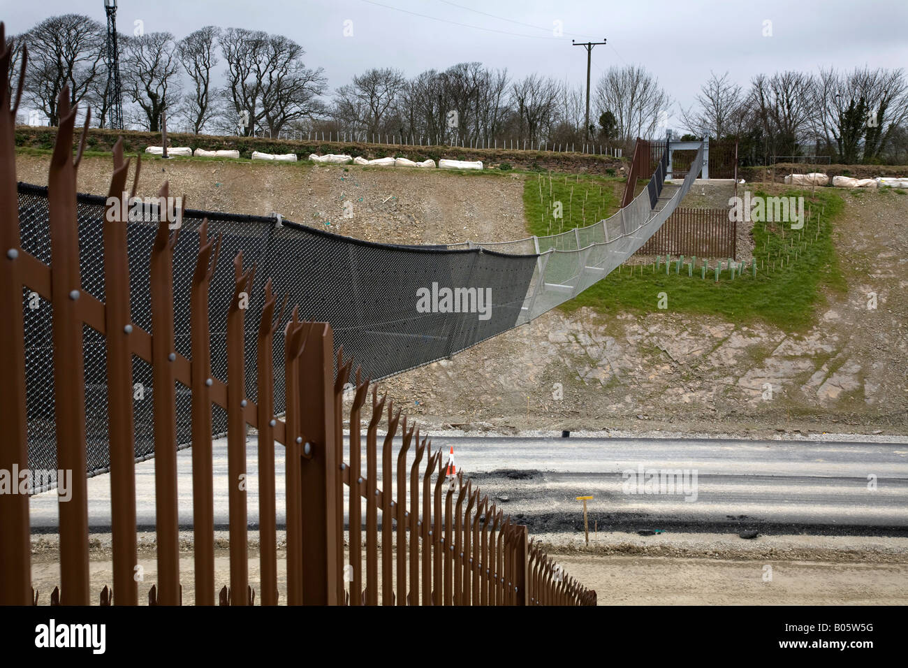 construction of dobwalls by pass showing the bat bridge along the line ...