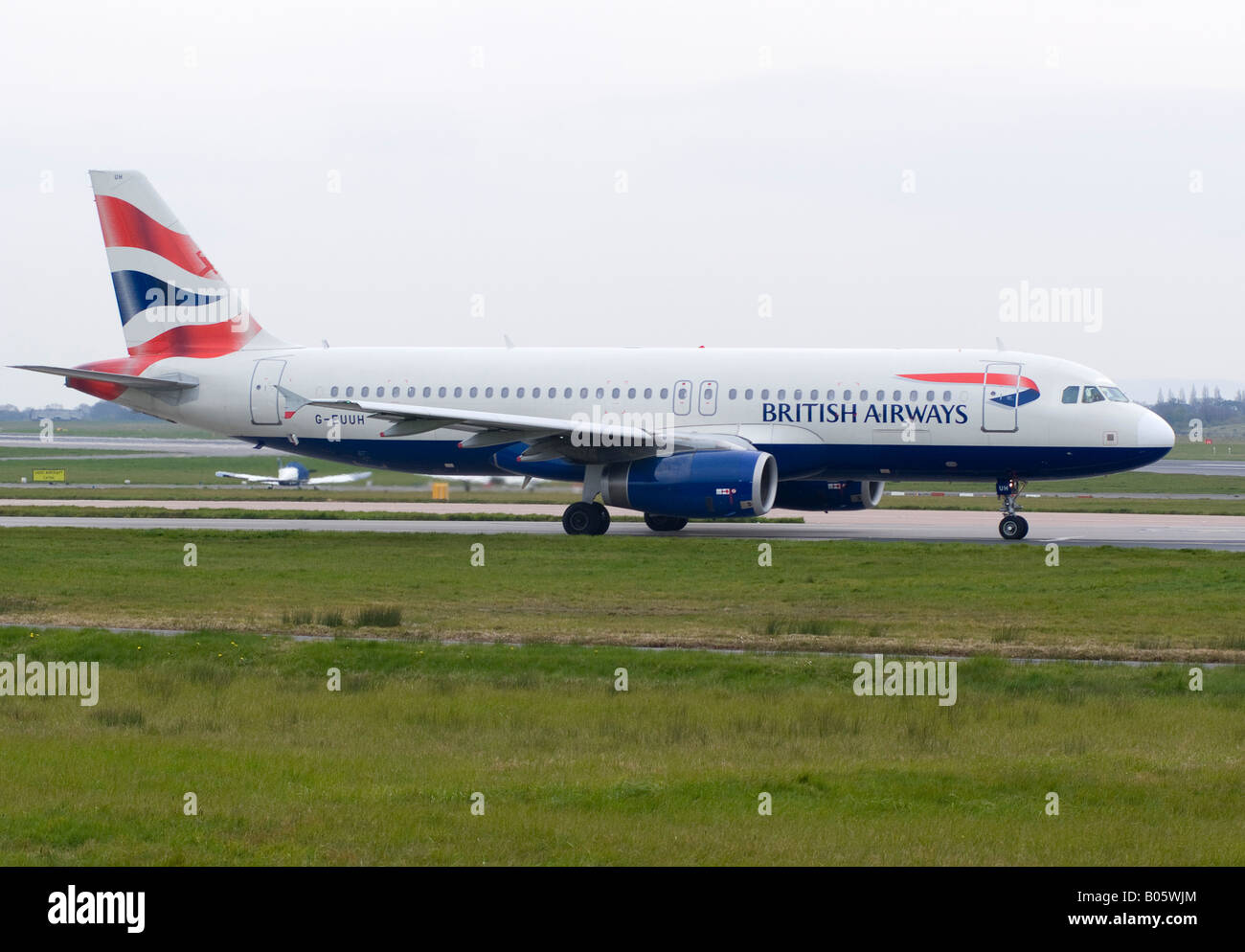 British Airways Airbus A320-232 Taxiing Out for Take-off at Manchester ...