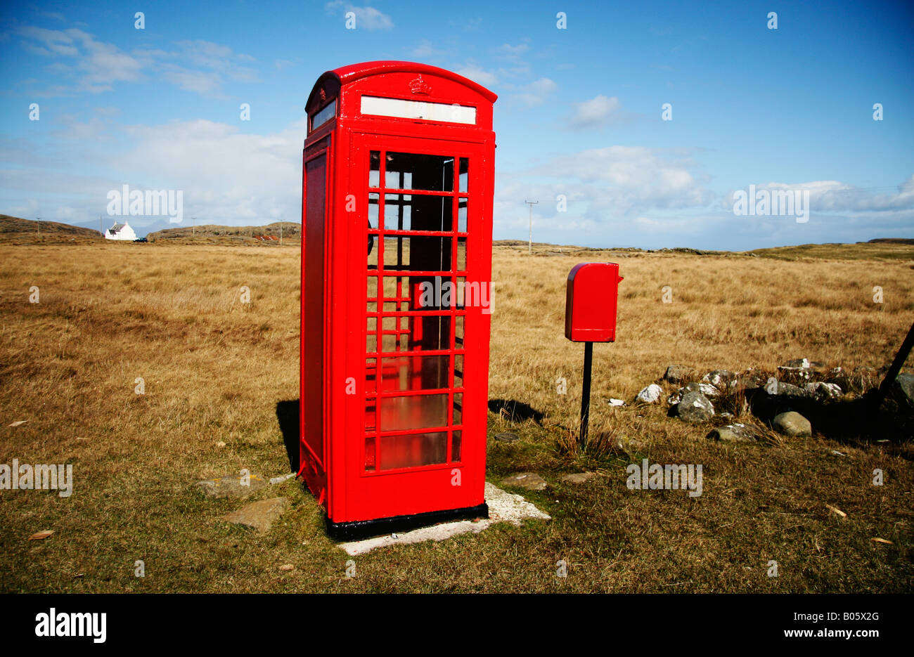 A traditional red phone box in rural Scotland Stock Photo - Alamy