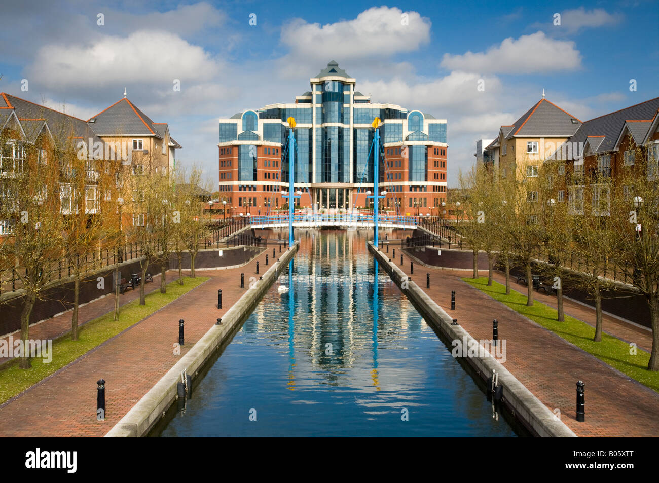Victoria Building Salford Quays Manchester Stock Photo - Alamy